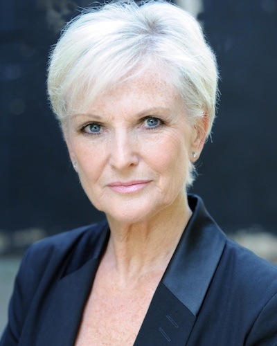 Lyn Paul website: Photos - Lyn in 2011.